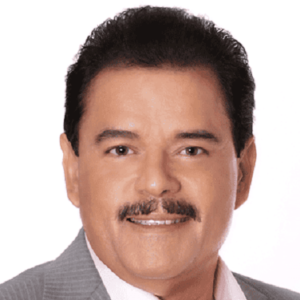 Maximo Chamorro – Lalo Rodriguez (pista) – MidisHot